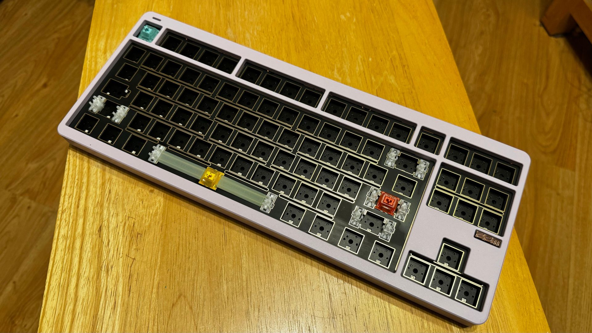 Análise do NuPhy Gem80: teclas personalizáveis em um glorioso pacote de ...